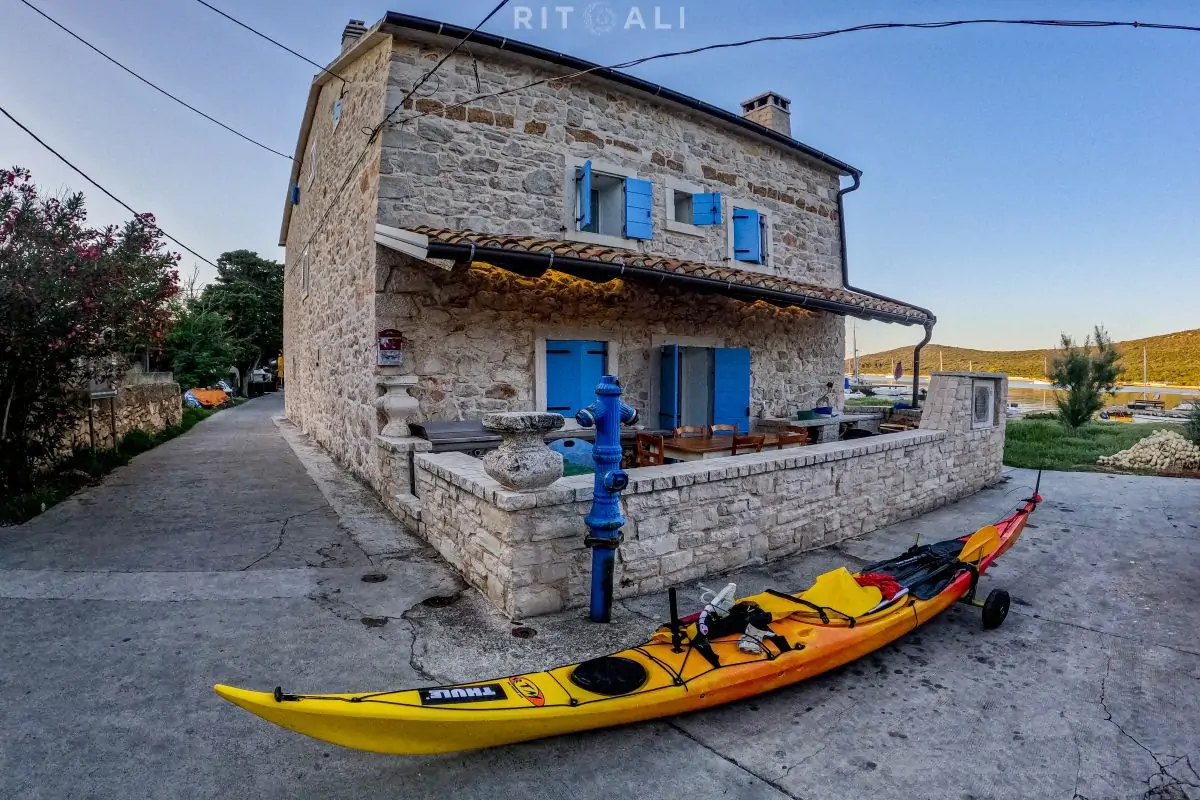 OTOK IST. MAGIJA IZOLOVANOSTI - Rituali